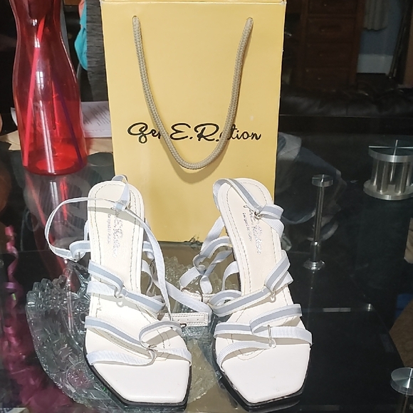 GENERATION Y | Shoes | Elegant White And Gray Strappy Sandals By ...